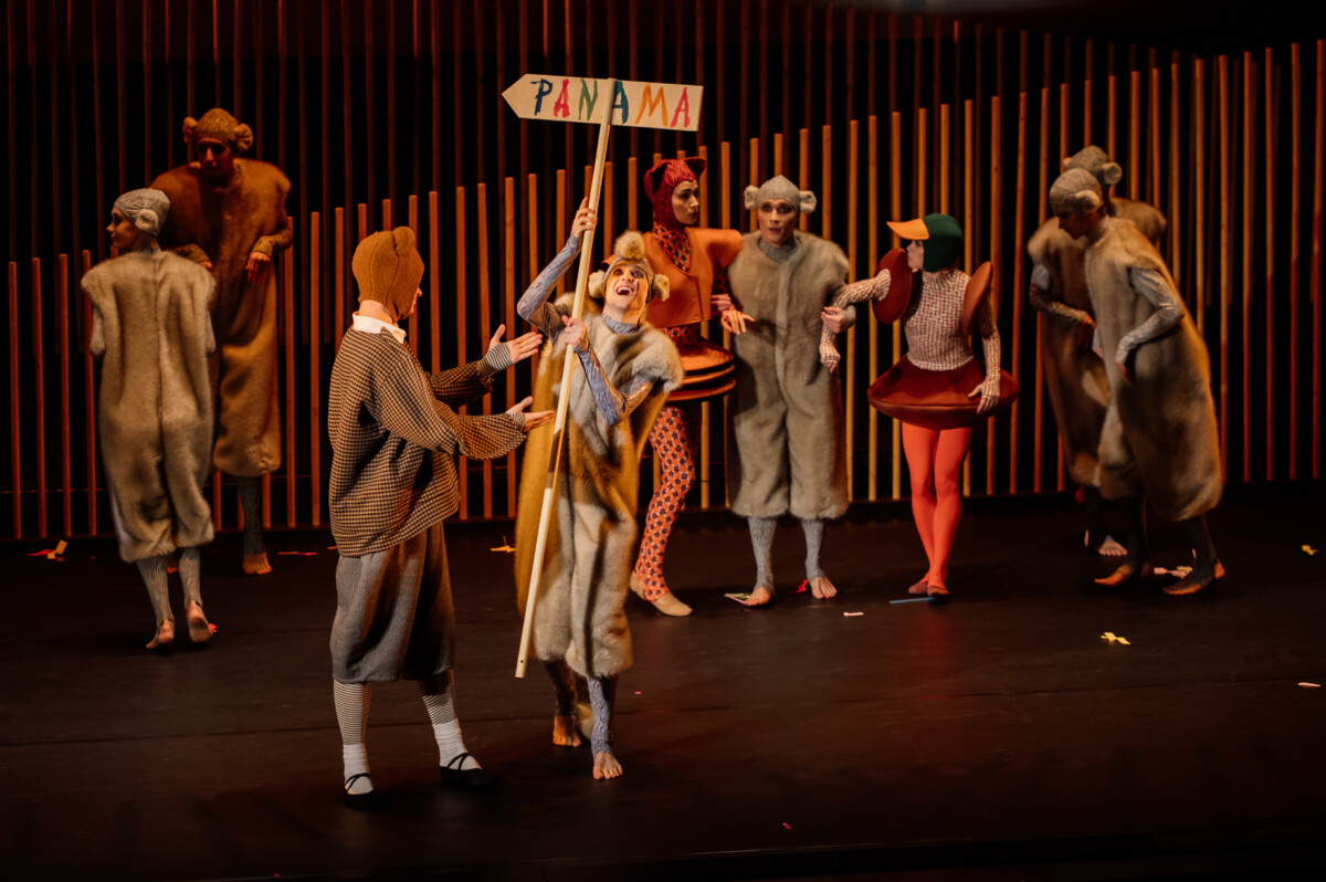 Šokio pasaka vaikams „Panama labai graži“ sužavėjo mažuosius žiūrovus ...